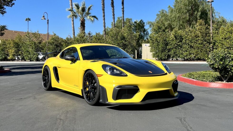 Porsche 718 Cayman GT4 RS Drive Review | Videos - MilesPerHr